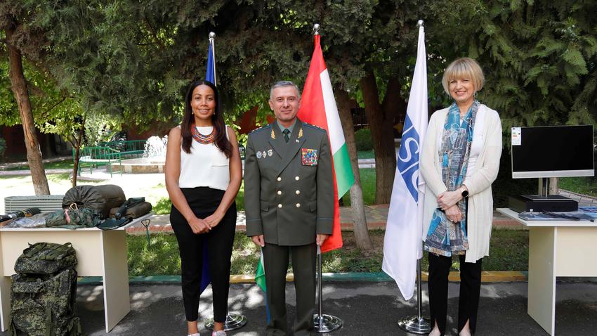 OSCE Secretary General meets with Commander of Tajikistan’s Border ...